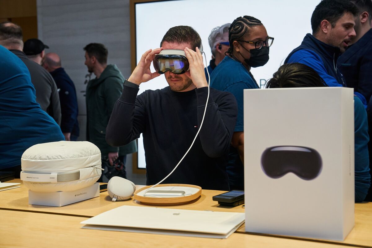 The Reasons Behind Some of Apple's Dedicated Fans Returning Their ...